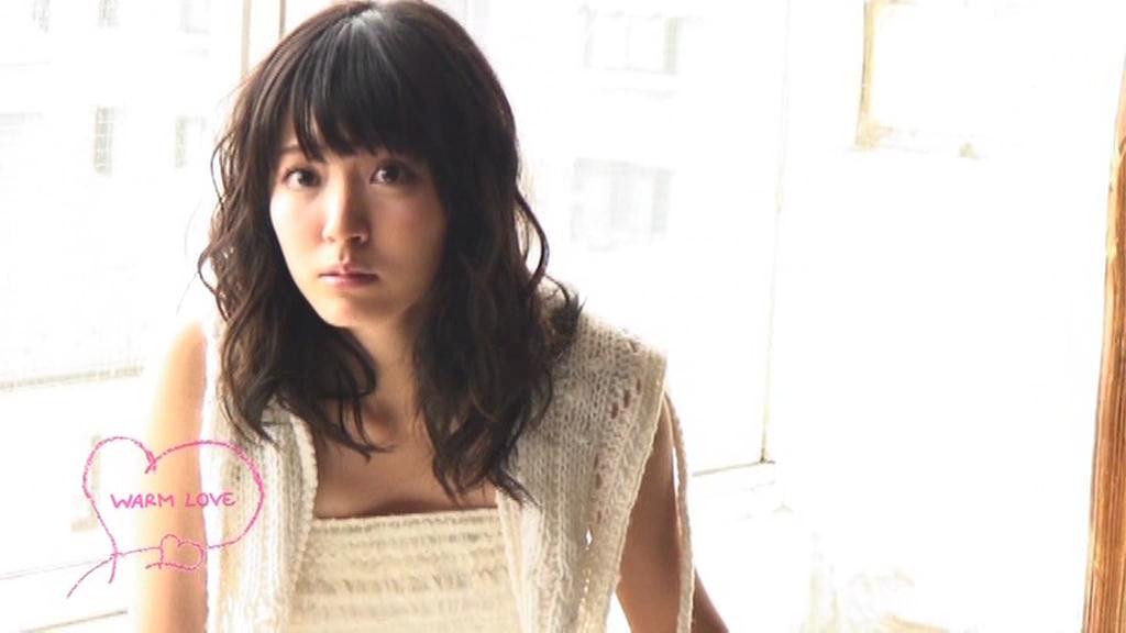 º-ღAiRisakoღ-º.•**: Suzuki Airi (C-ute) - Young Gangan 2013 No.05 Accessory DVD (DivX/AVI)